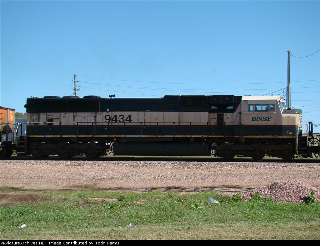 BNSF 9434